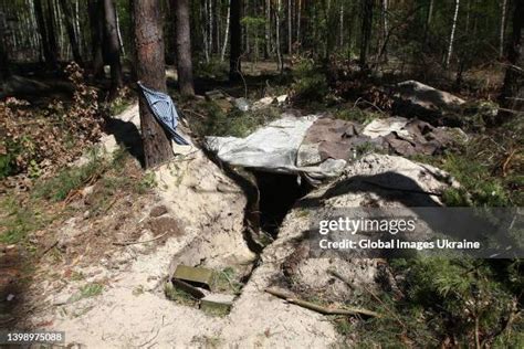 Dugout Military Photos And Premium High Res Pictures Getty Images
