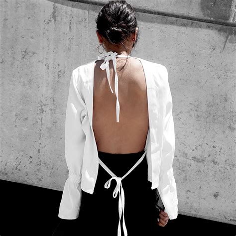 Minimalist Aesthetics Fashion And 10 Minimalist Style Bloggers To