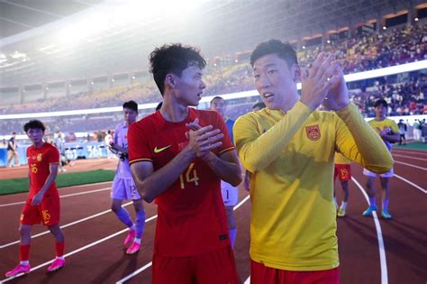 2022杭州亚运会男足小组赛a组第3轮：中国队晋级 搜狐大视野 搜狐新闻