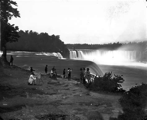 Here's Why Engineers Drained Niagara Falls In 1969