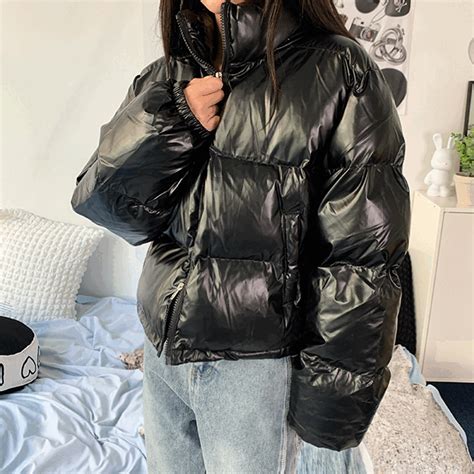 [유니크 모델소장 3col] 모티브 투웨이 글로시 유광 크롭 숏 패딩 최저가 강추 꾸안꾸 Y2k 핏보장 핏존예 트렌디 실버 웰론 고퀄리티