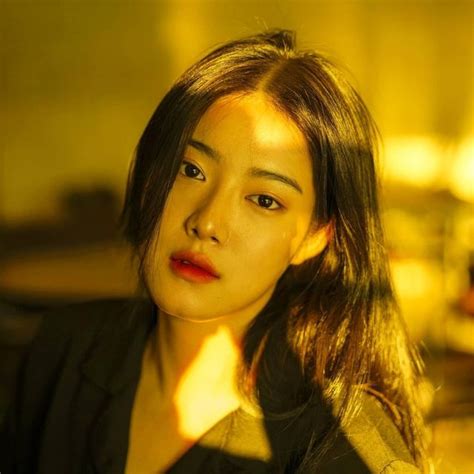 [24년의 끝자락에 내가 생각한 사랑] 24년 11월 동안 매일 아침 샤워하며 반복재생했던 노래가 있다 질리지도 않는다 이