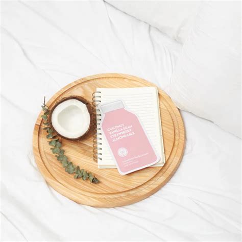 Esw Beauty Strawberries And Cream Raw Juice Mask Bow And Sparrow