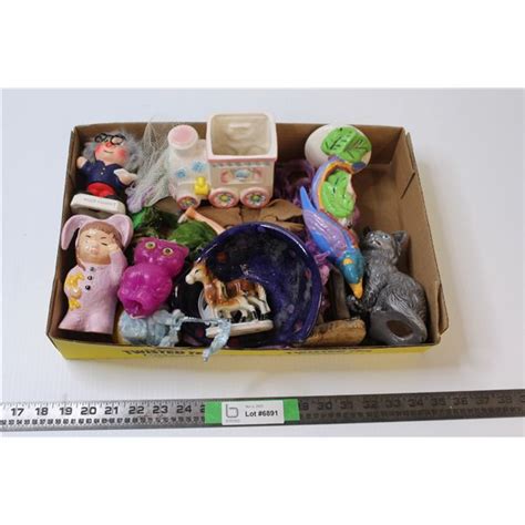 Assorted Figurines Bodnarus Auctioneering