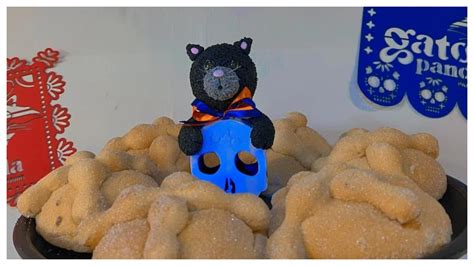 Dónde Conseguir Michi Pan De Muerto En La Cdmx Infobae