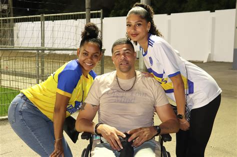 Boneriano 𝐁𝐎𝐍𝐄𝐑𝐈𝐀𝐍𝐎 𝐃𝐄𝐍 𝐊𝐀𝐘𝐀 𝐍𝐨𝐬 𝐡𝐞𝐧𝐝𝐞 𝐭𝐚 𝐤𝐥𝐚 𝐩𝐚 𝐩𝐨𝐬𝐞 𝐩𝐚 𝐫𝐞𝐩𝐨𝐫𝐭𝐞𝐫𝐨