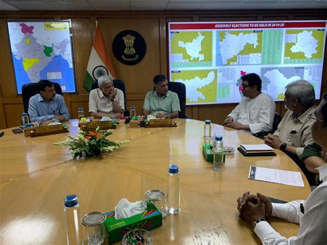 Mns Chief Raj Thackeray Meets Chief Election Commissioner Demands