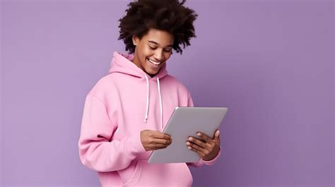 Premium Photo Young African Descendant Dressed In Purple Checking