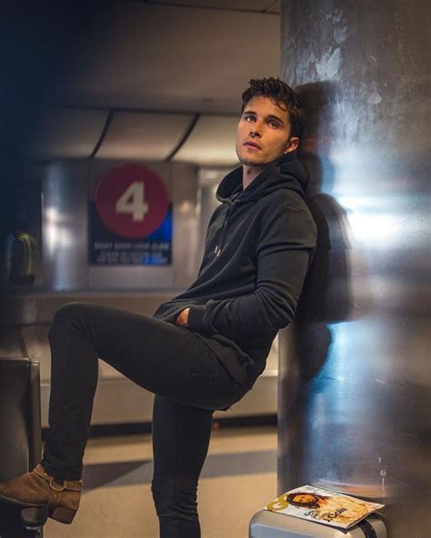 Ronen Rubinstein By Amanda Peixoto Elkins Remoteagainbuddy On Tumblr