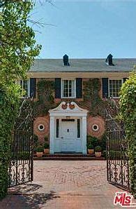 8570 Hedges Pl Los Angeles Ca 90069 Zillow