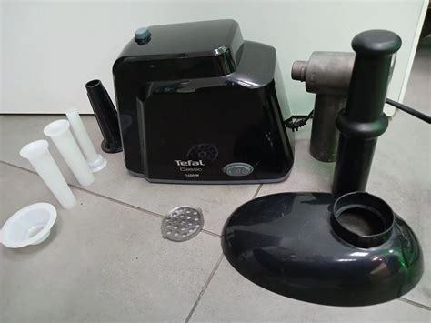 MASZYNKA DO MIELENIA MIĘSA TEFAL CLASSIC 1400W Maszynki do mielenia