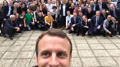 Le selfie d Emmanuel Macron détourné par des internautes