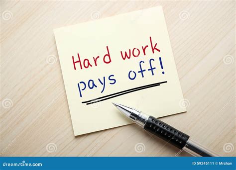 Harte Arbeit Zahlt Sich Aus Stockbild Bild Von Motiviert Aufgabe