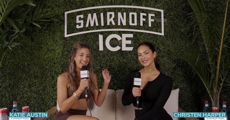 Si Swimsuit Co Rookies Of 2022 And Bffs Katie Austin And Christen