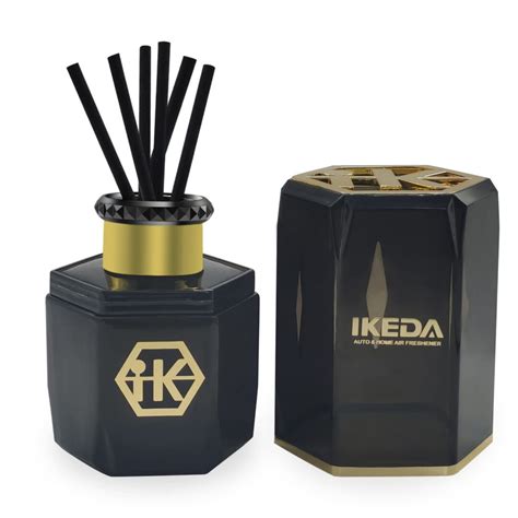 Bulk Order Aromatherapy Custom Reed Diffusers Black Bottles