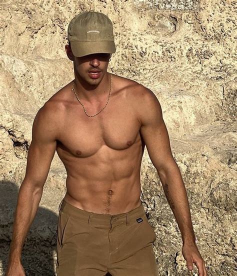 Alexissuperfans Shirtless Male Celebs Many Rios Shirtless Ig Pics