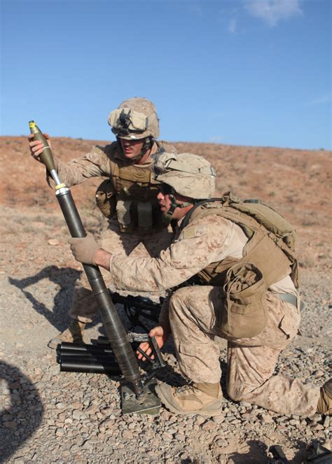 Rediscovering The 60 Handheld Mortars For The Modern Fight