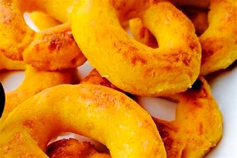 7 Recetas De Horneados Típicos Para Festejar A Santa Cruz En Su Día