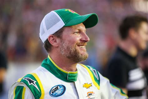 Dale Earnhardt Jrs Nascar Team Makes History As They Join Forces With