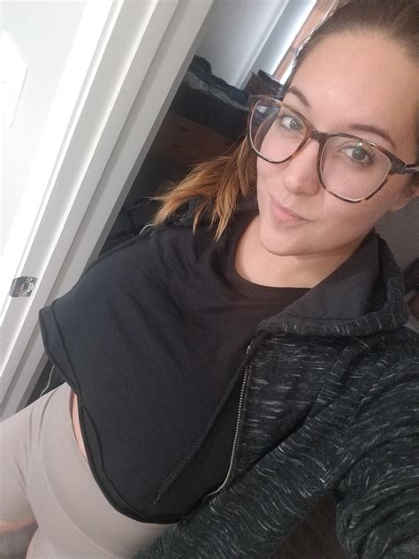 Team No Bra 🖤 Rbraless