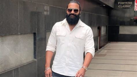 Rishab Shetty Visits Ashutosh Gowarikers Office Duos Periodical