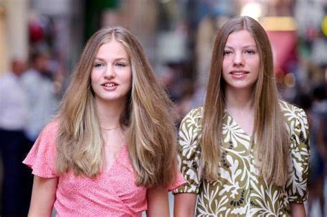 ¿a Quiénes Se Parecen La Princesa Leonor Y La Infanta Sofía Tras Dudas