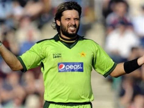Shahid Afridi Clears The Air On Age Confusion In His Autobiography