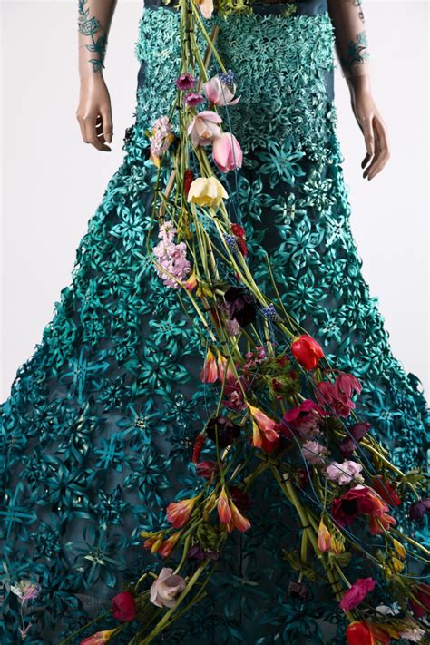 한국 플로리스트 과정 6기 29 문현선 플로리스트 아카데미 수강생 작품 갤러리 문현선 플로리스트 아카데미 동양최초 플로리스트마이스터 문현선