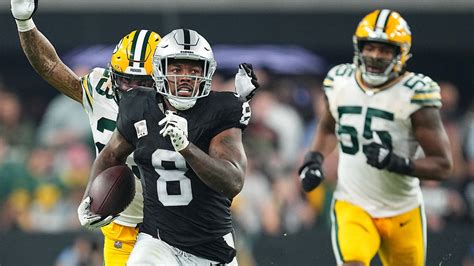 Josh Jacobs Reveals Biggest Difference Between Packers And Raiders