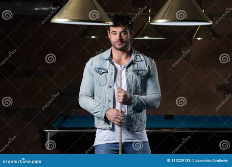 Male Pool Player Stock Image Image Of Carves Concentration 113229133