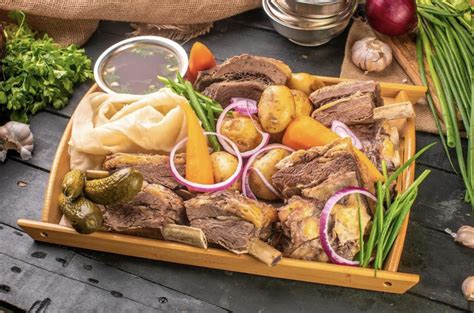 Буурч Монгол Хоол Хүргэлт