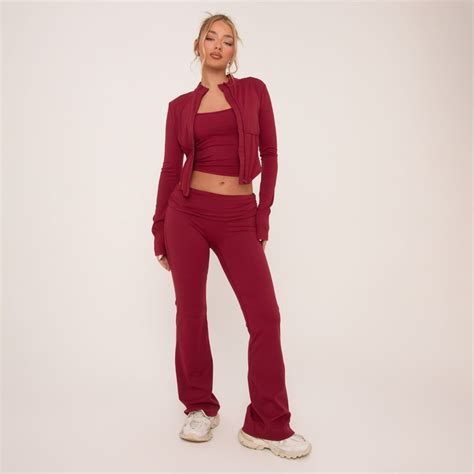 Low Rise Super Stretch Flared Leggings In Burgundy Ego