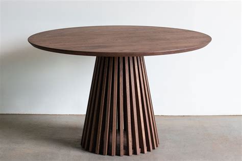 Dione tables – Trebord