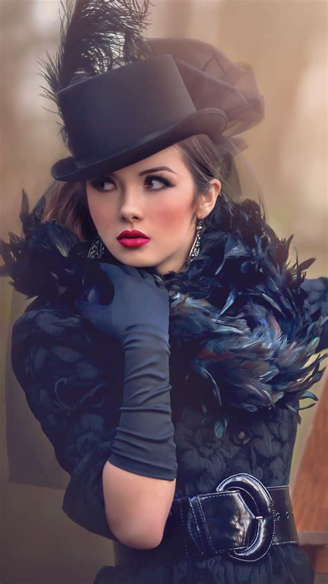 Fonds Décran Fille De Mode Glamour Chapeau Pose 1242x2688 Iphone 11 Pro Xs Max Image