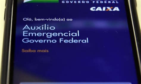 Novo auxílio emergencial pode ser aprovado em para metade dos beneficiários