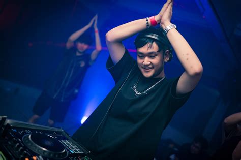 GUIDE - EDM Addicts