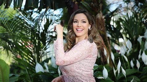 Doctor Tells Kelly Brook To Lose Weight