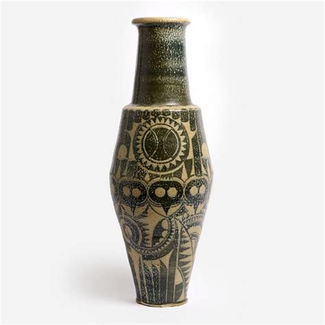 Asante Adu Marko Sgraffito Floor Vase 1978 Sold At Auction On 10th February Circle Auction