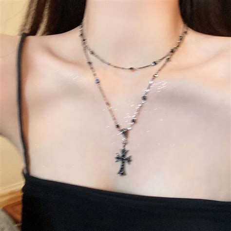 Vòng Cổ Chocker Thánh Giá 2 Lóp Phong Cách Y2k Vc033 Shopee Việt Nam