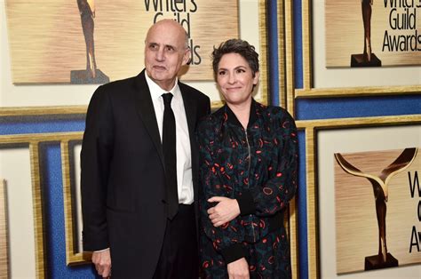 Amazon Orders Jill Soloway Edy Pilot ‘i Love Dick Orlando