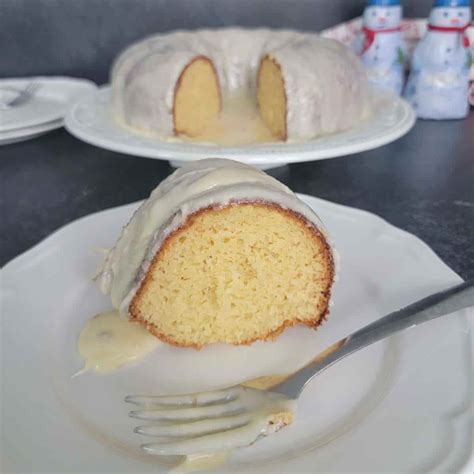 40 Delicious Easy Cake Mix Recipes