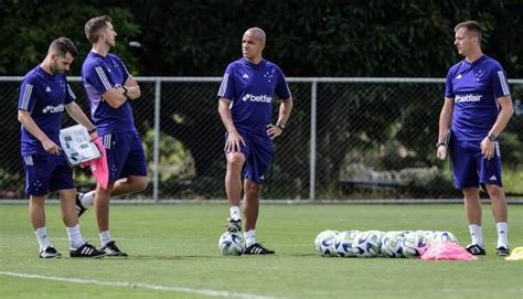 Novo Reforço Do Cruzeiro Está Surpreendendo Pepa Nos Treinamentos