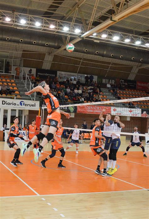Primera Victoria De La Segunda Vuelta Para El Pamesa Teruel Voleibol Club Voleibol Teruel