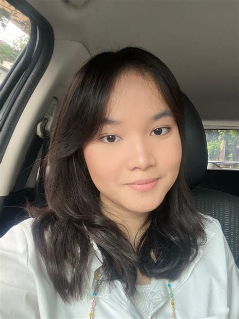 About Laurensia Audrey Pramashinta Medium