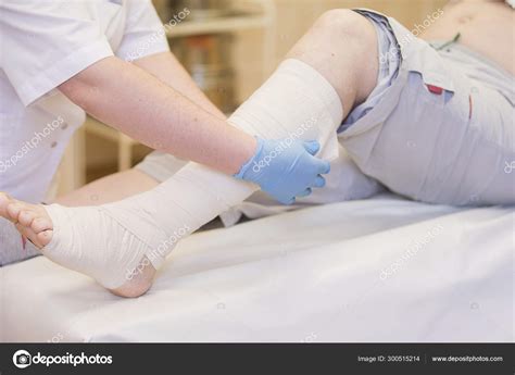 Leg Fracture Bandage