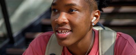 Amazon Com Jbl Vibe Beam True Wireless Noise Cancelling Earbuds Pure Bass Sound Smart