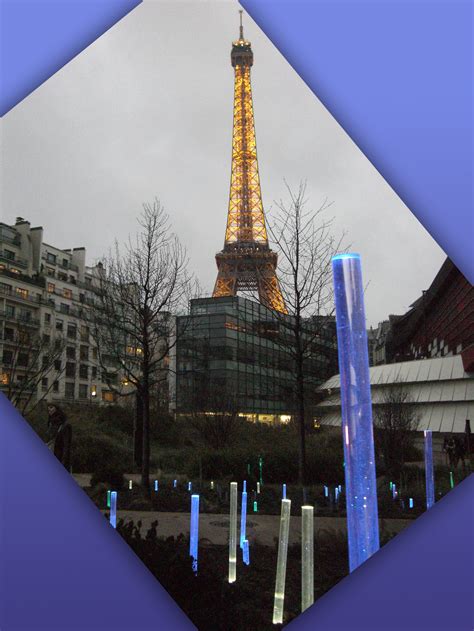 무료 이미지 집 밖의 빛 건축물 지평선 거리 시티 파리 마천루 도시 풍경 프랑스 유럽 어스름 색깔 큰 광장 경계표 정면 정원 탑 블록