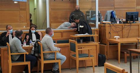 Faits Divers Justice Assises Des Bouches Du Rhône Dix Ans De
