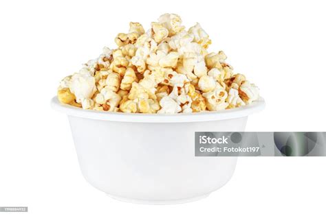 흰색 배경에 고립 된 생분해성 재료로 만든 그릇으로 일회용 설탕 캐러멜의 달콤한 팝콘 곡초류에 대한 스톡 사진 및 기타 이미지 곡초류 보울 일회용 Istock