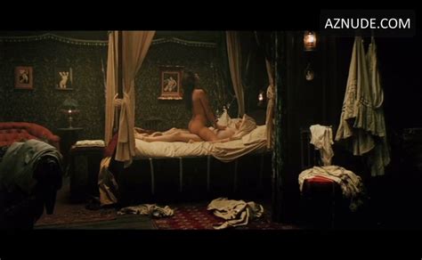 Vahina Giocante Breasts Butt Scene In Renegade Aznude